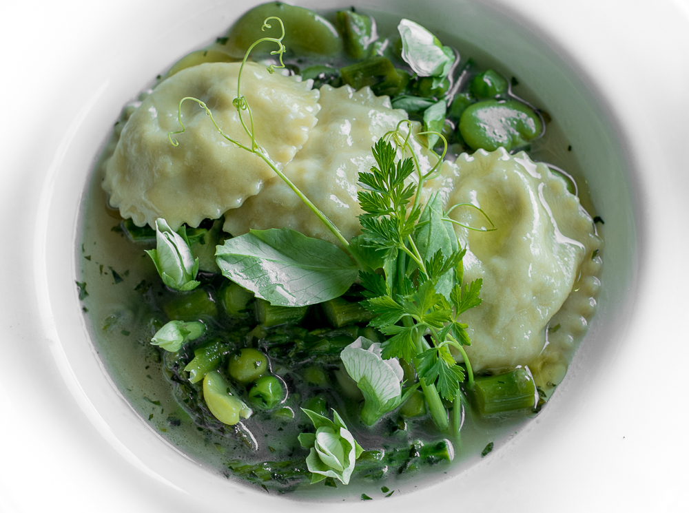 Spring in a bowl – born under the sun